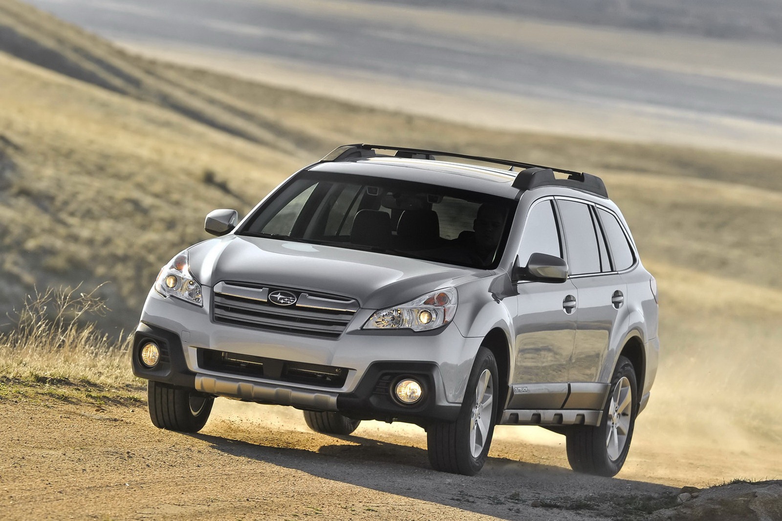 Subaru Outback Facelift 2012 - Subaru - Autopareri